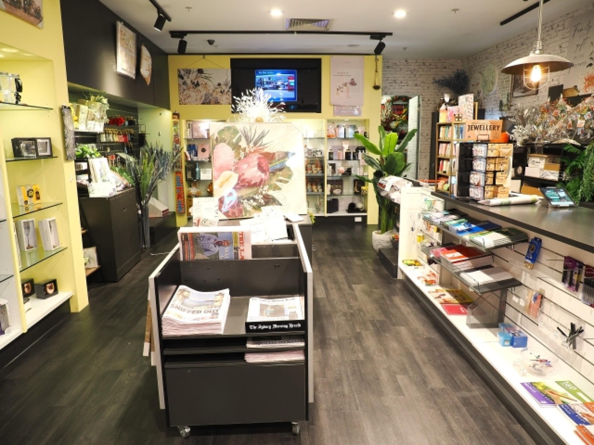 Windsor Riverview News - the Lott + Innovative Gifts - $120k + S.A.V in ...