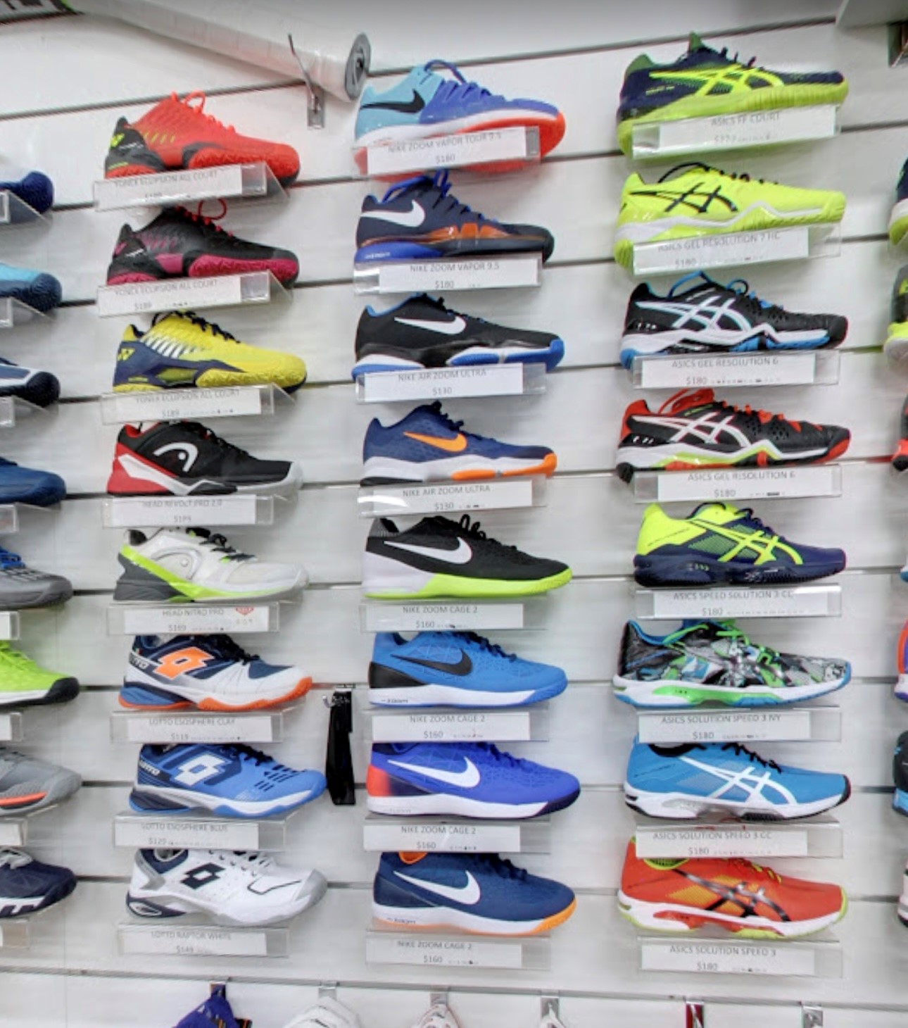 NEW PRICE - RETAIL SPORTING OUTLET - MOONEE PONDS in Moonee Ponds VIC ...