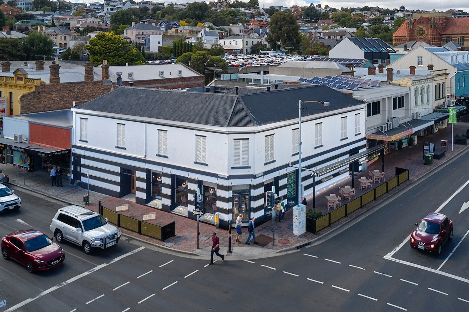 The Metz Restaurant & Bar - prime CBD location - long lease in ...