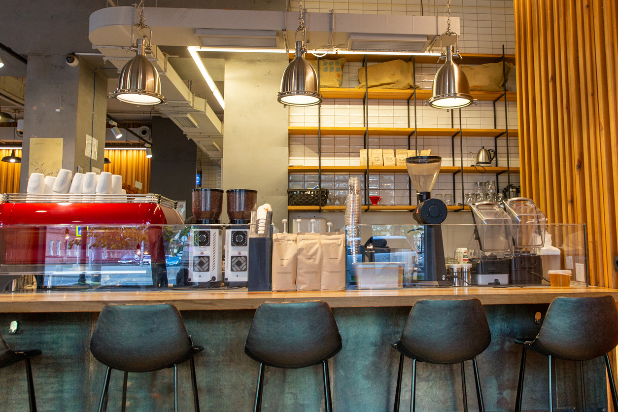Highly Versatile Cafe/Restuarant *LOW RENT* in well Positioned Suburb ...