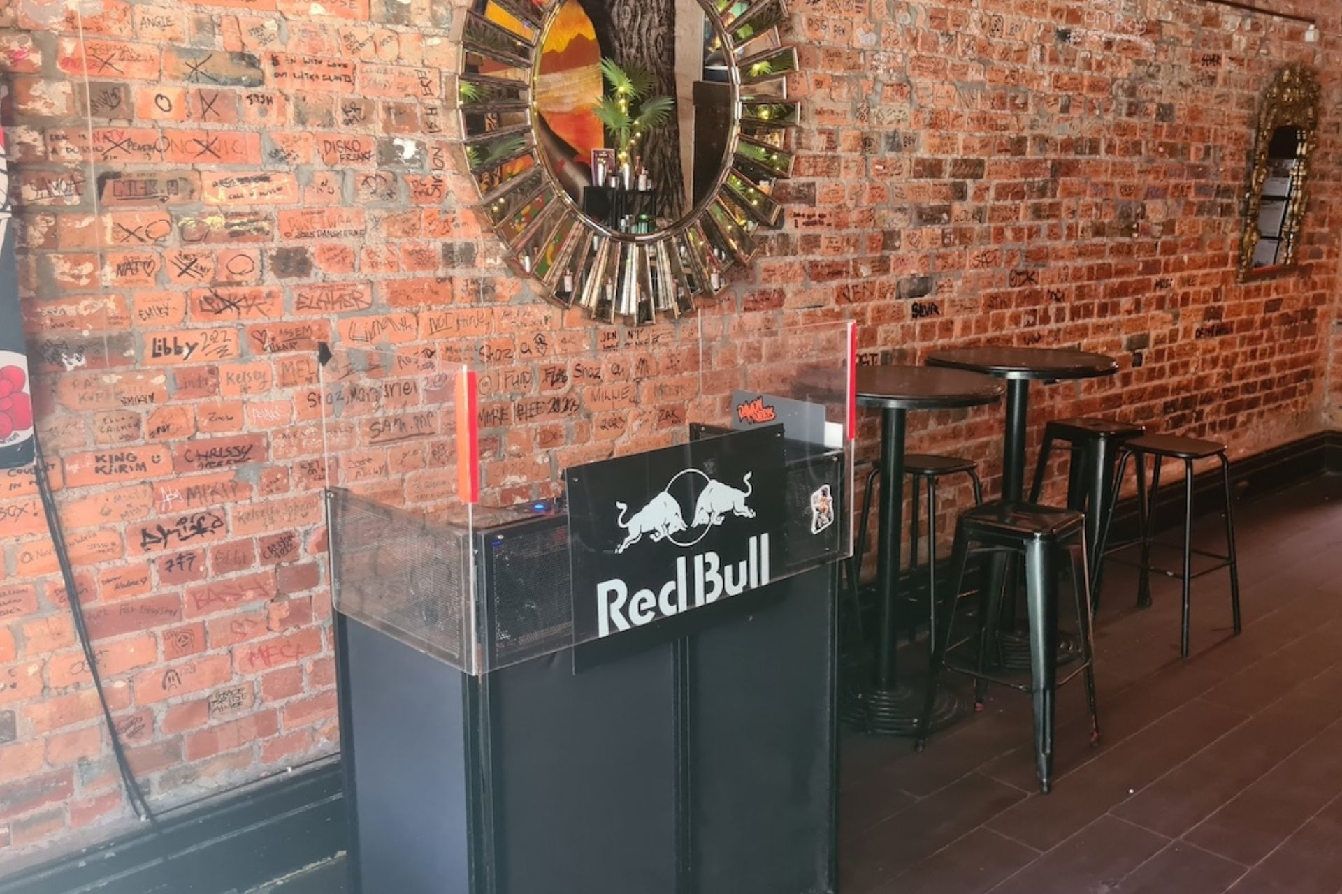 Three Monkeys - Award Winning Bar on Chapel Street in Prahran VIC, 3181 ...