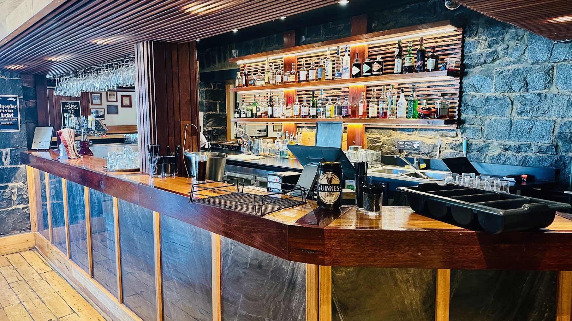 Leasehold For Sale - The Steam Packet Hotel - Williamstown in ...