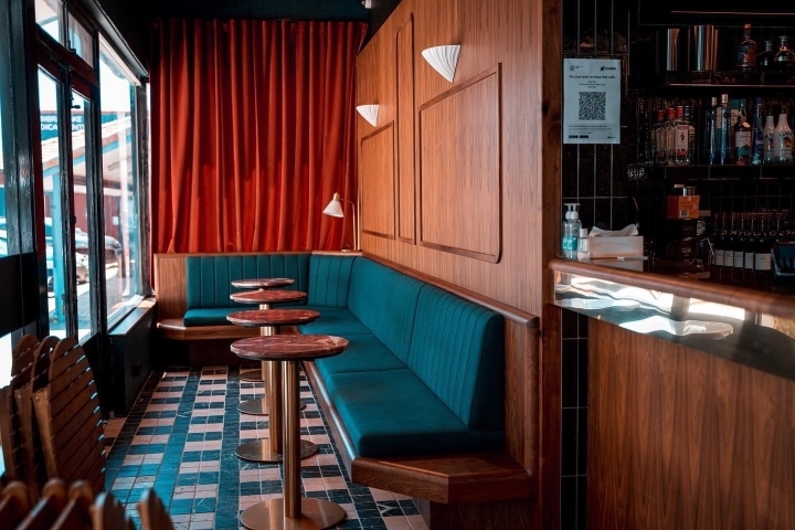 UNDER OFFER - BIBRA LAKE SMALL BAR – STUNNING FITOUT! in Perth ...