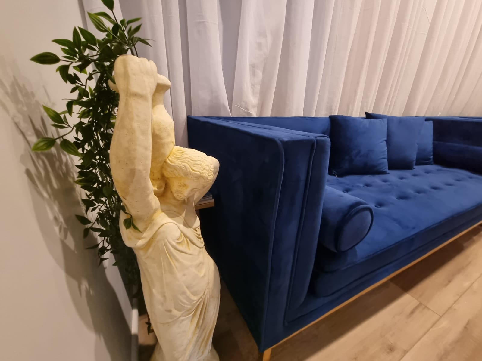 Blue Lagoon Float and Spa.Established Hyde Park & Fulham franchises now ...