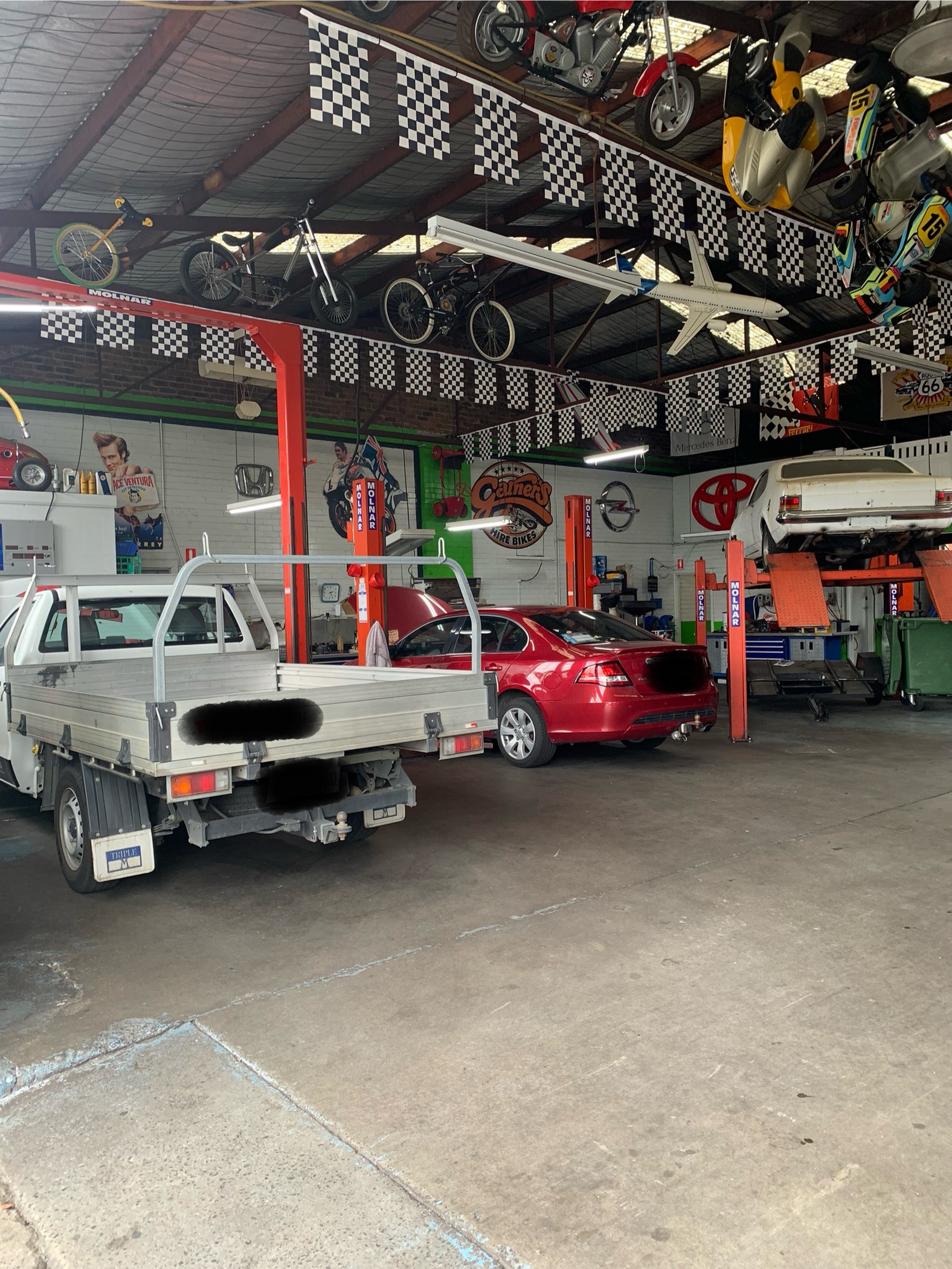 Fully operational automotive mechanical workshop in Moorabbin (Auto ...