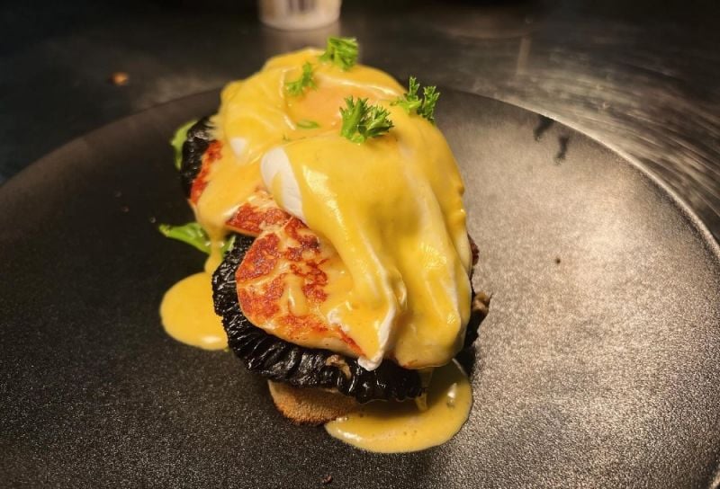 Perfect entry level cafe with huge upside potential! (Our Ref: T557) in ...