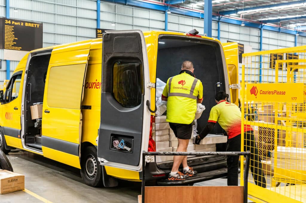 Well-established Couriers Please Franchise - For Sale – $34,950 in Gold ...